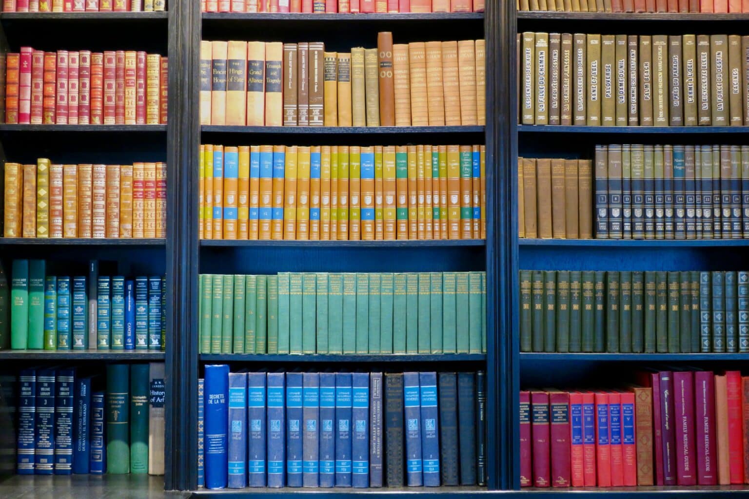 10 best books that every teenage girl should read - Tolstoy Therapy